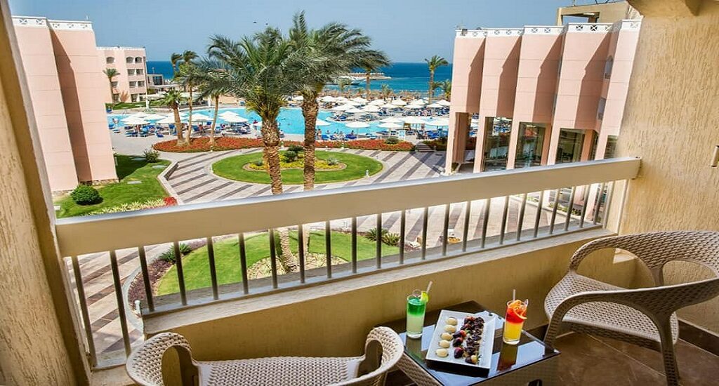 Beach Albatros Resort – Hurghada – Tripatak